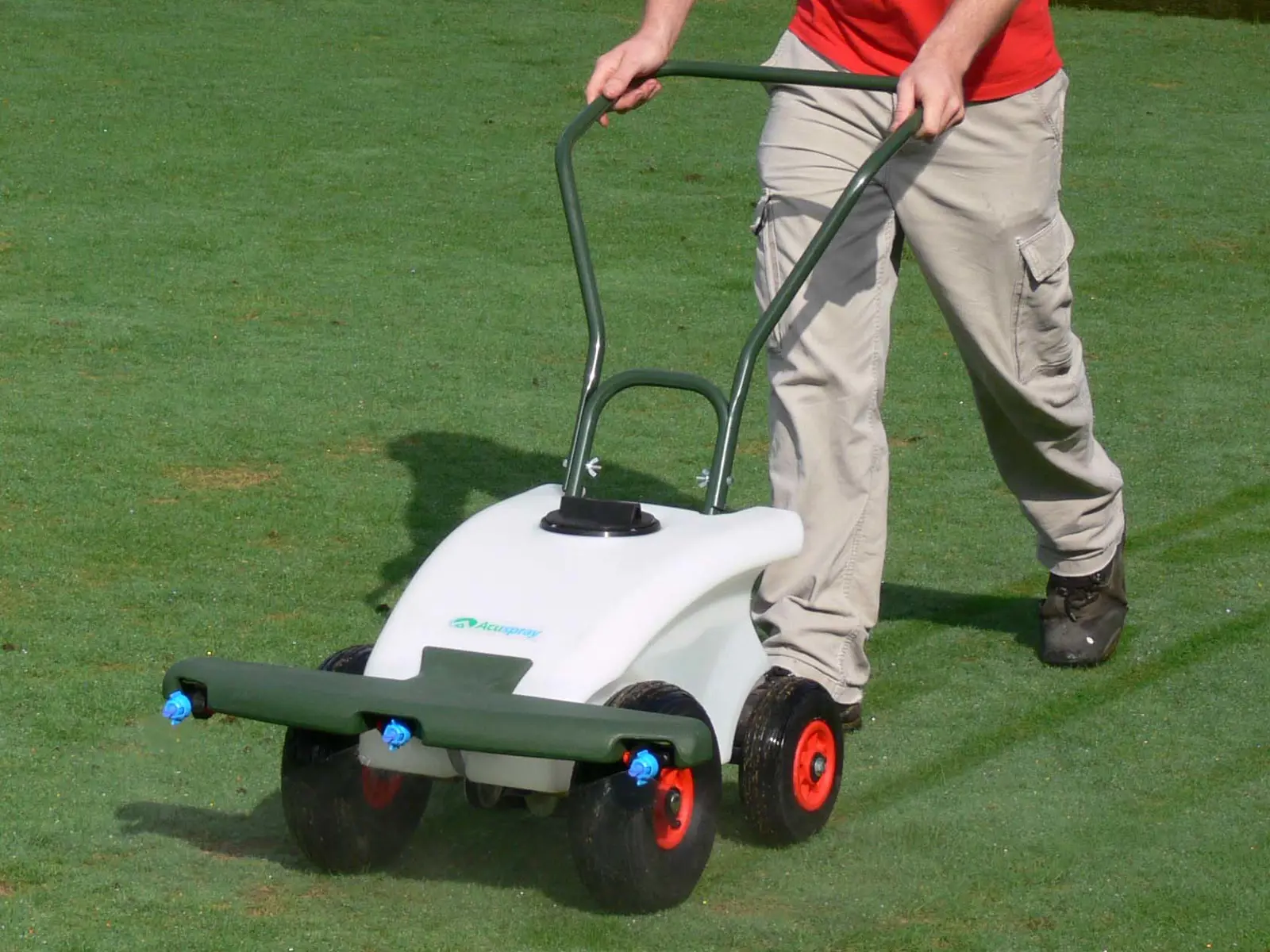 Acuspray amenity sprayer | Techneat